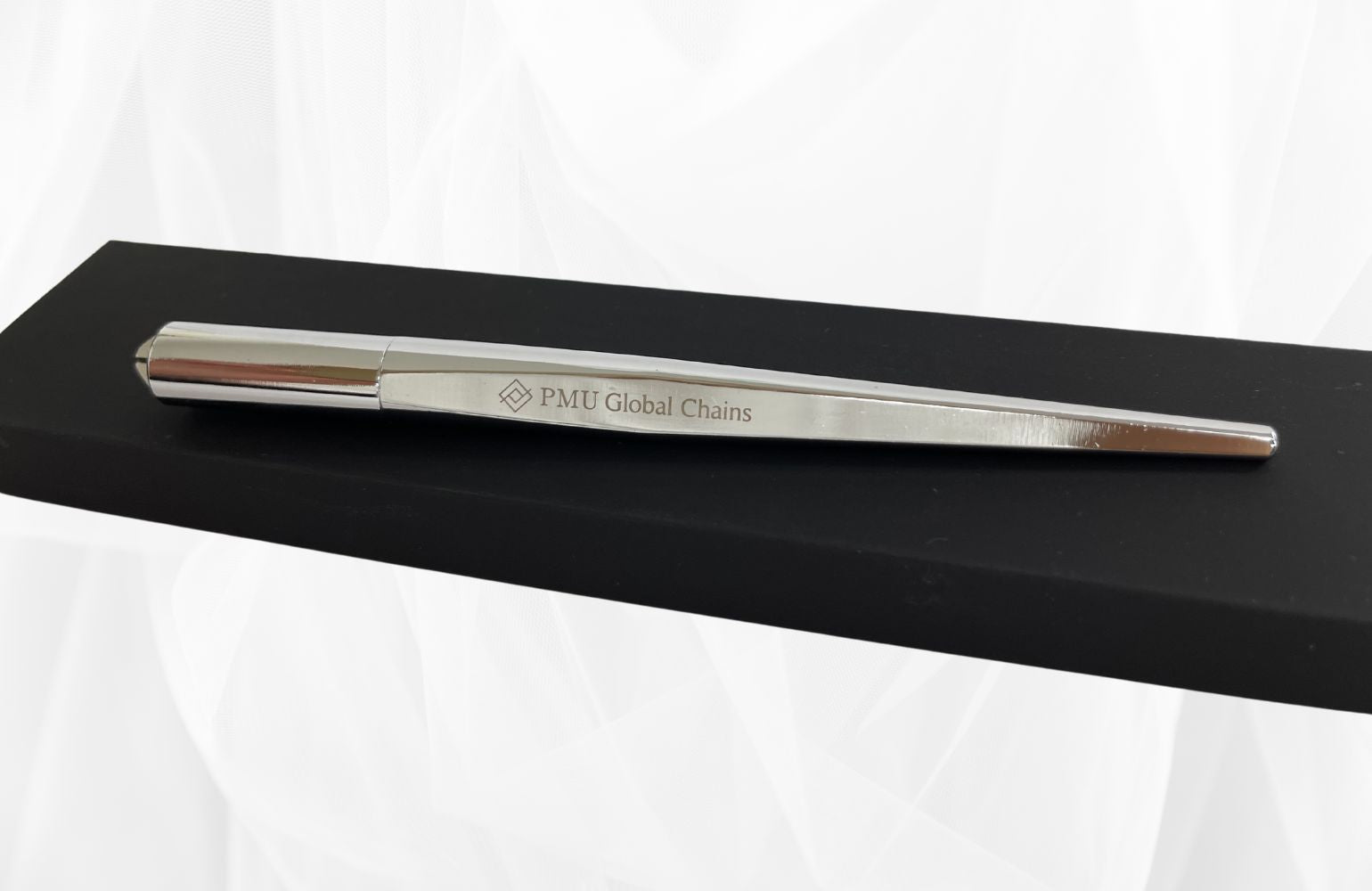 Universal Microblade Holder – PMU Medical Device